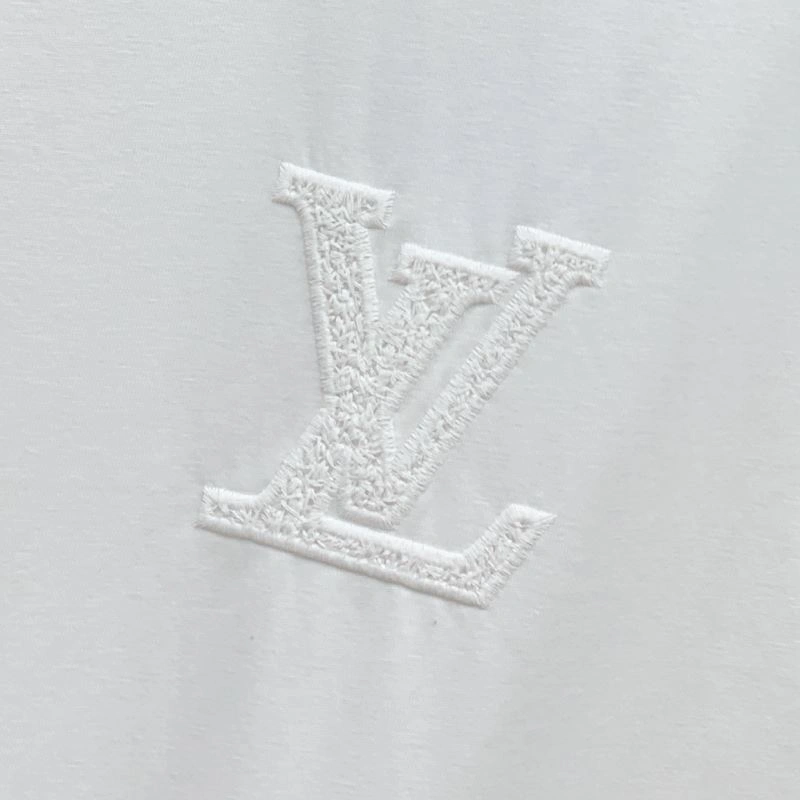 Cut-rate Louis Vuitton T-Shirts