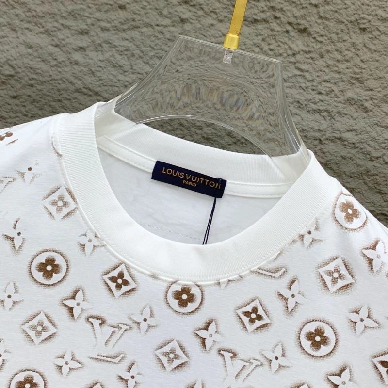 Factory-made Louis Vuitton T-Shirts