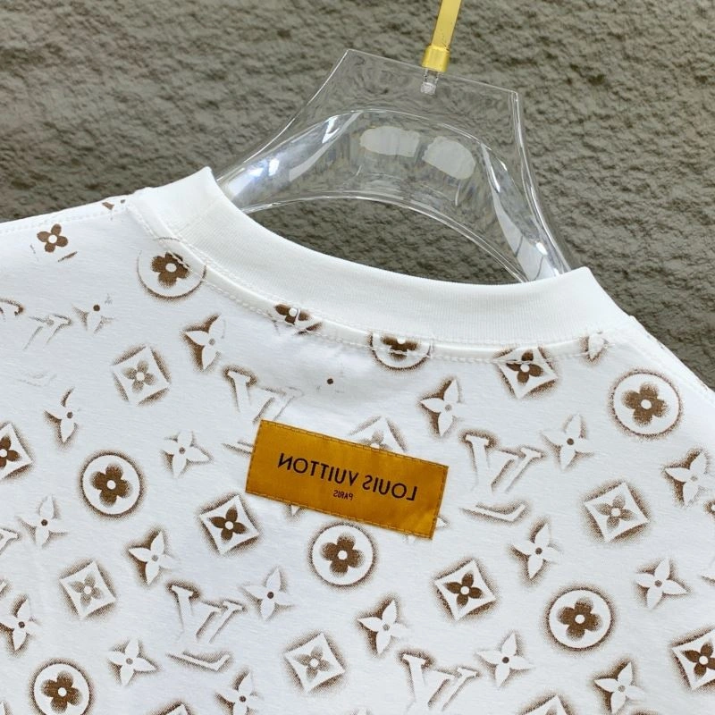 Factory-made Louis Vuitton T-Shirts