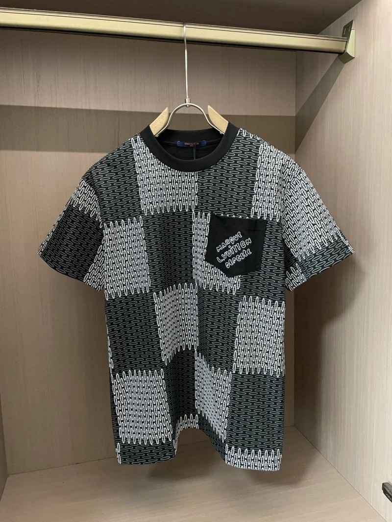 Precise copy Louis Vuitton T-Shirts