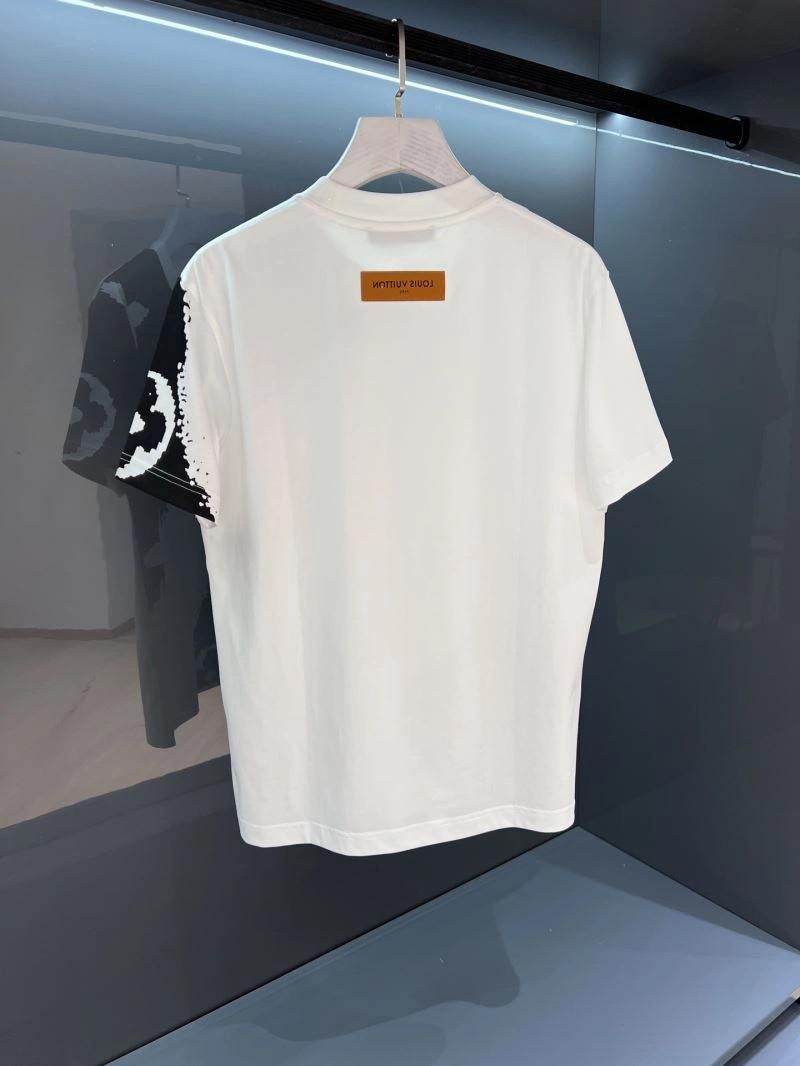 Inexpensive Louis Vuitton T-Shirts