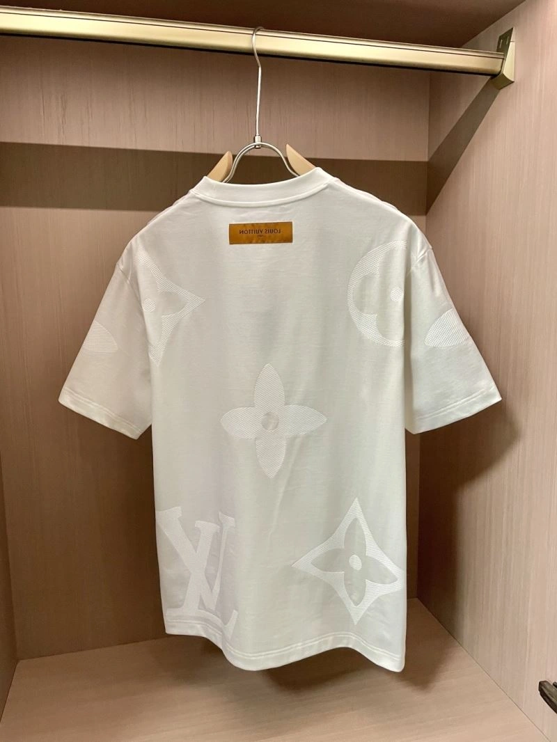 Low-cost Louis Vuitton T-Shirts