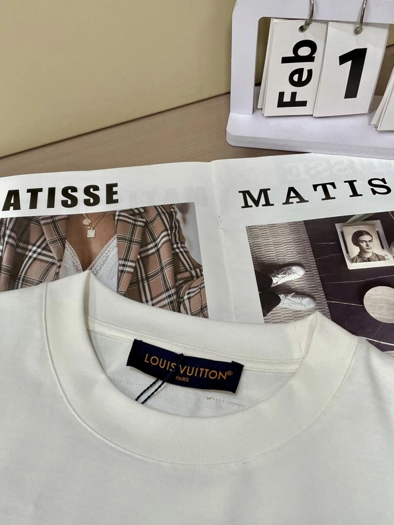 Low-cost Louis Vuitton T-Shirts