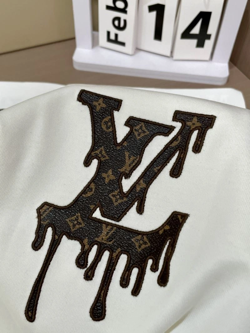 Discounted Louis Vuitton T-Shirts