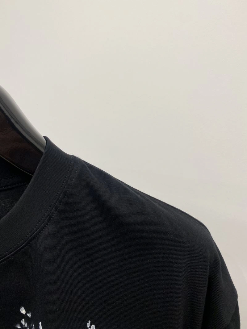 Low-cost Louis Vuitton T-Shirts