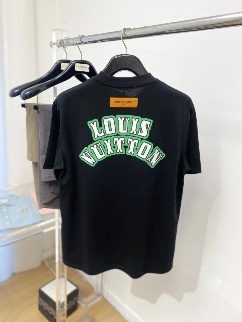 Precise copy Louis Vuitton T-Shirts