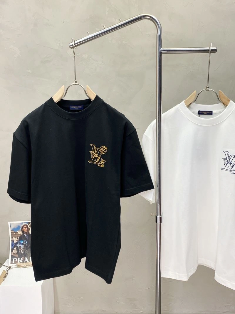 Perfect replica Louis Vuitton T-Shirts