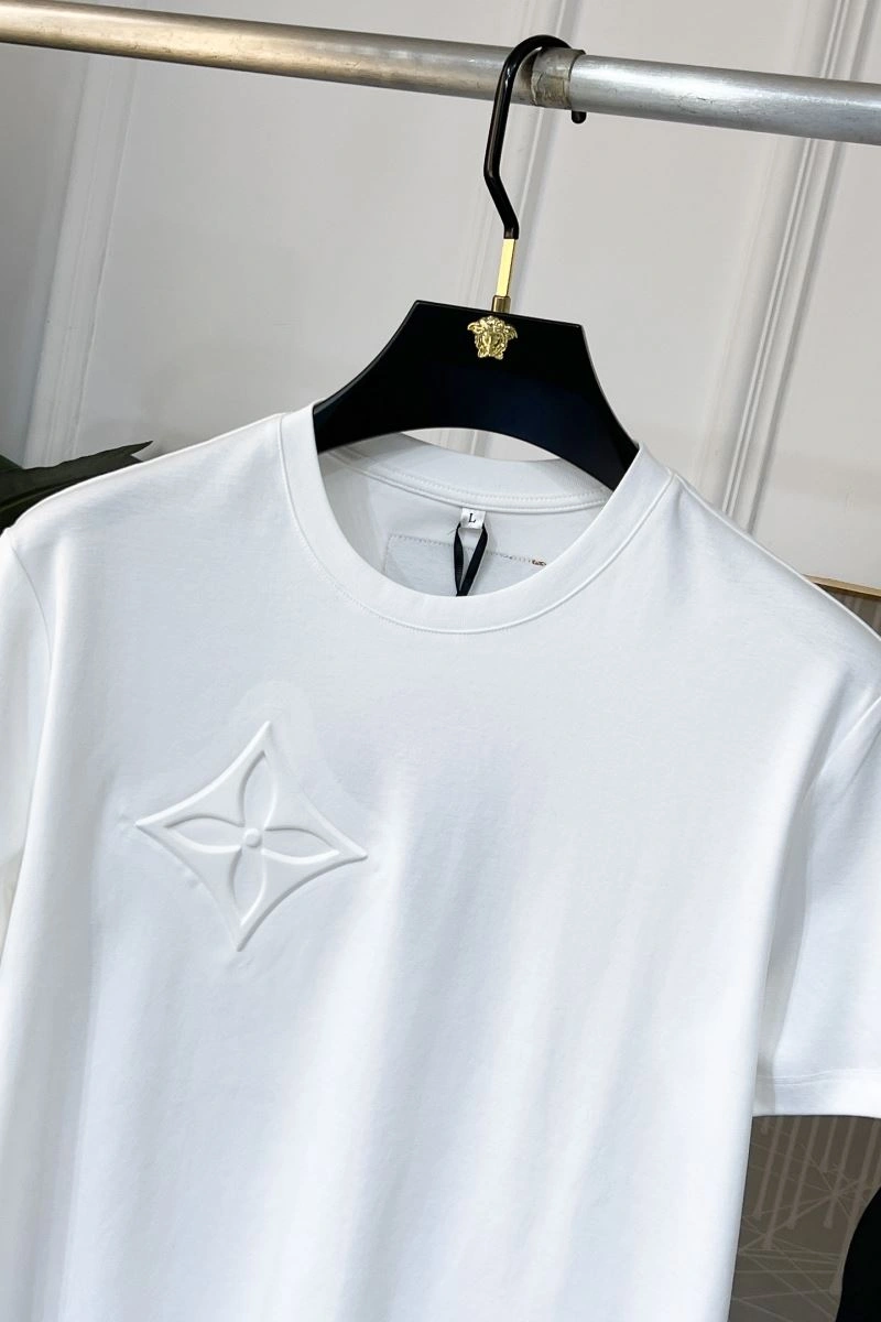 Factory-made Louis Vuitton T-Shirts