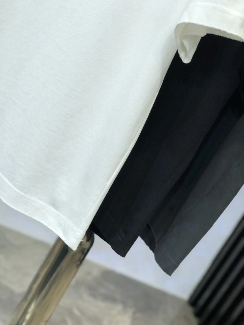 Value-priced Louis Vuitton T-Shirts