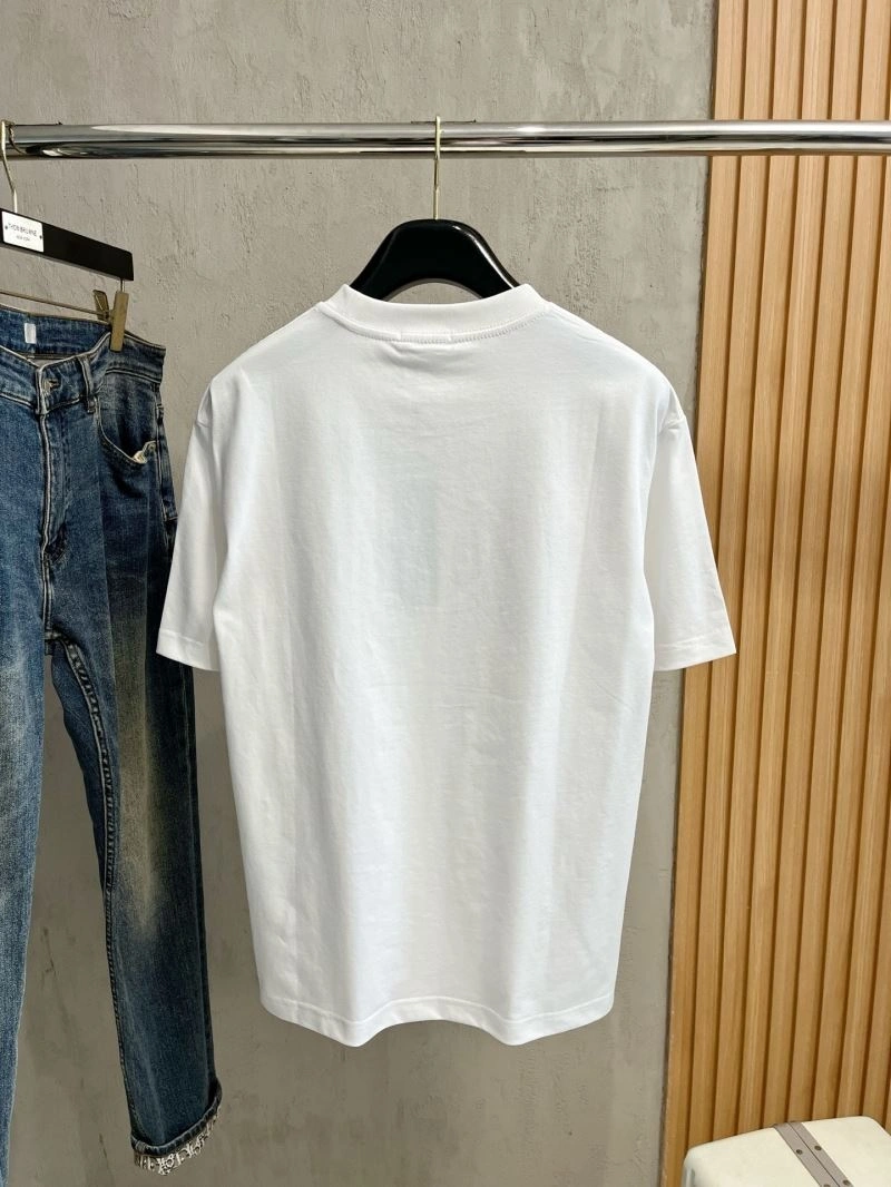 Precise copy Louis Vuitton T-Shirts