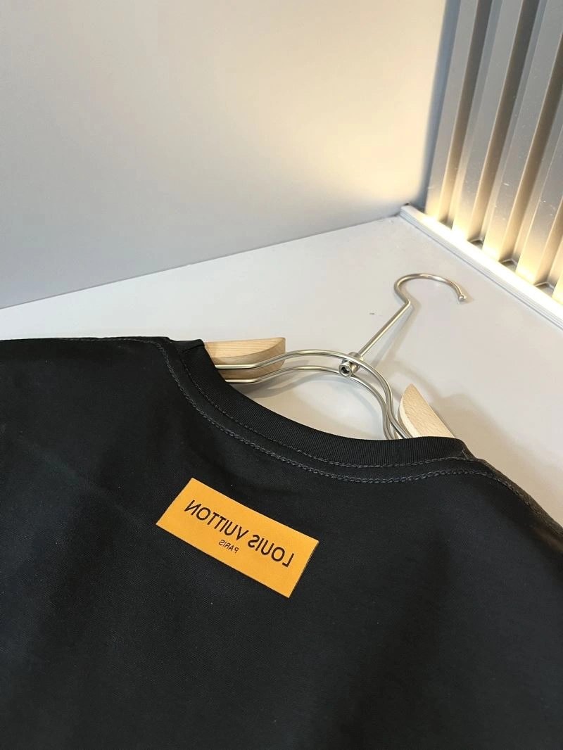 Discounted Louis Vuitton T-Shirts