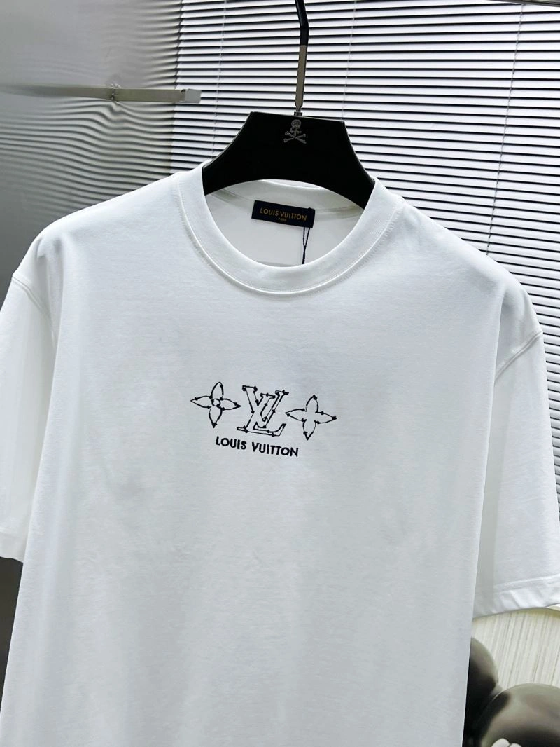 High fidelity Louis Vuitton T-Shirts