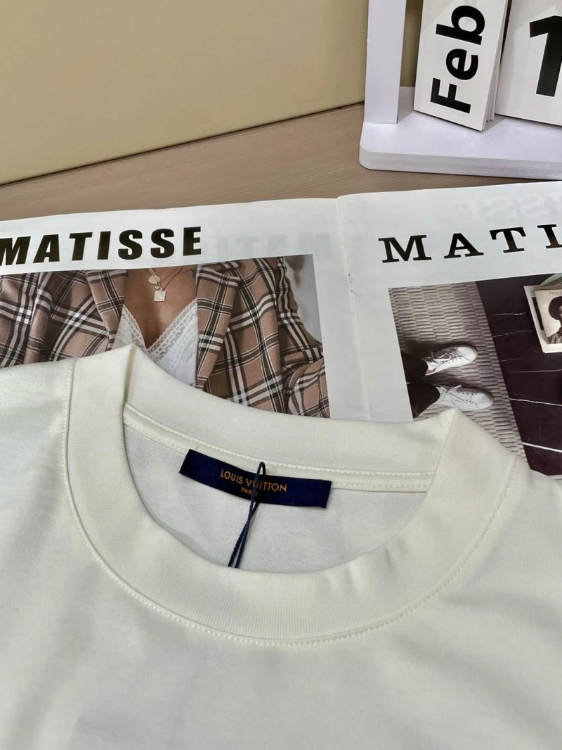 Perfect replica Louis Vuitton T-Shirts