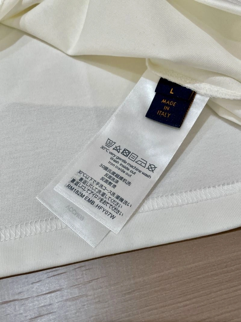 Perfect replica Louis Vuitton T-Shirts