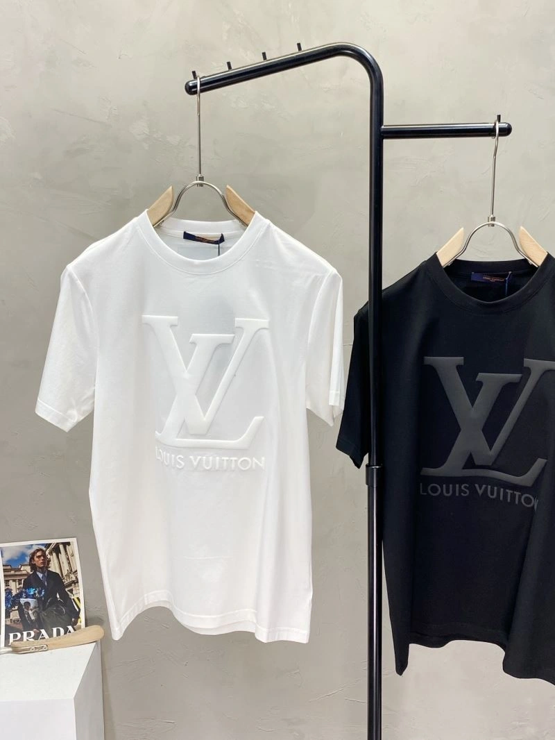 Perfect replica Louis Vuitton T-Shirts