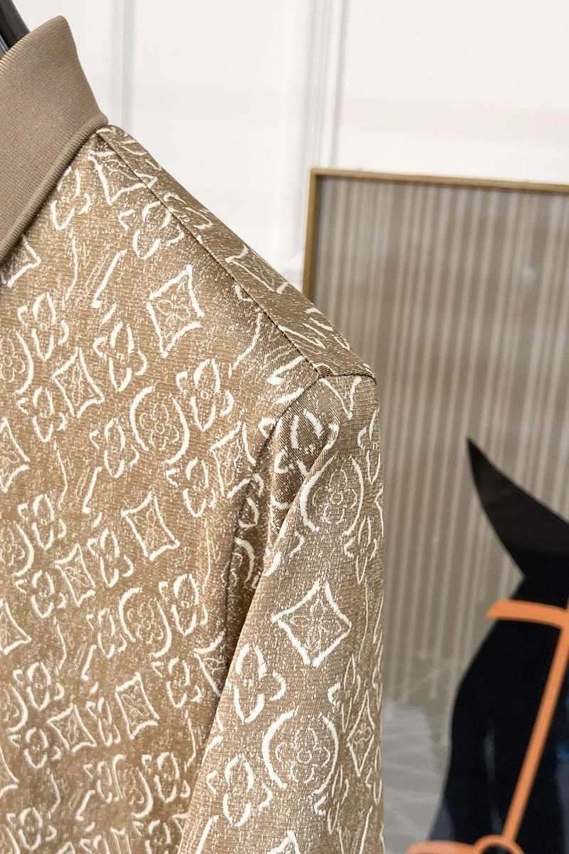 High accuracy Louis Vuitton T-Shirts