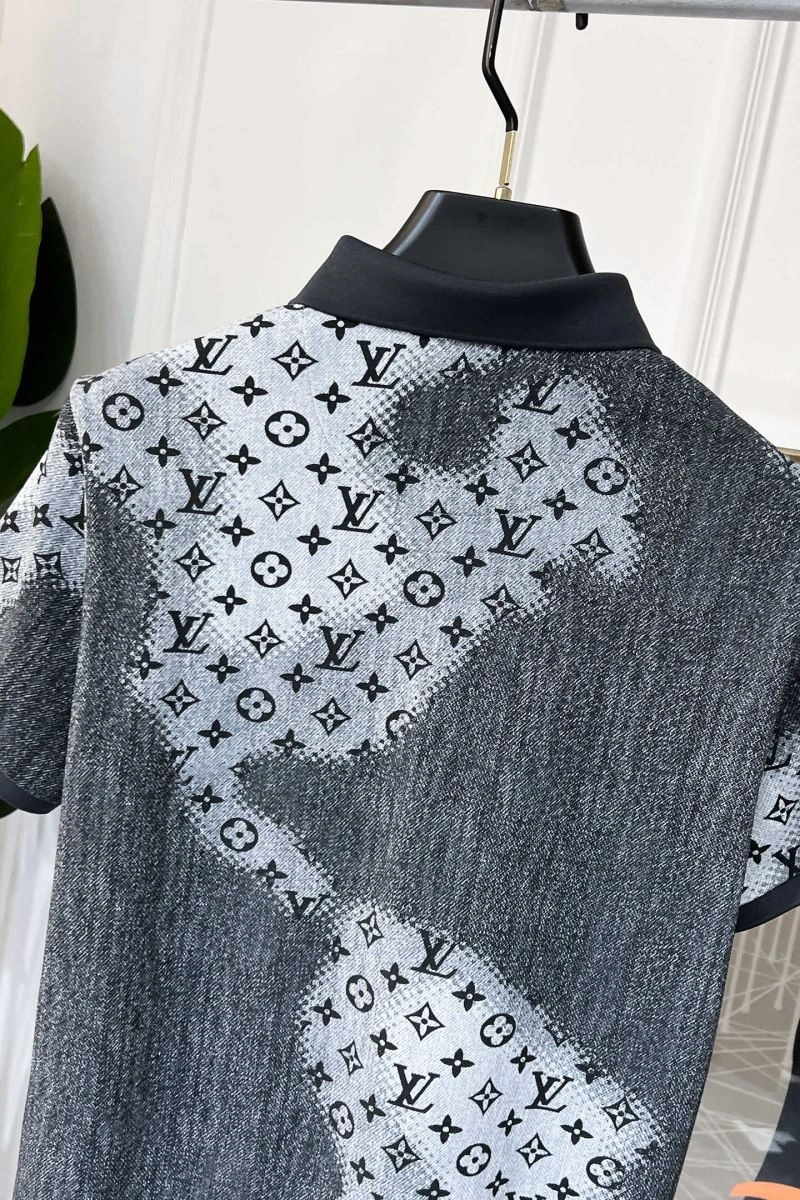 High fidelity Louis Vuitton T-Shirts
