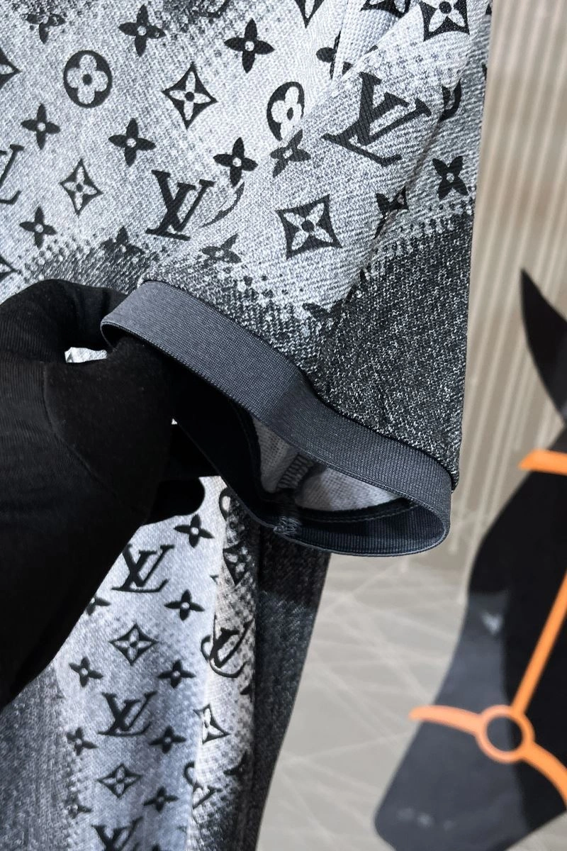High fidelity Louis Vuitton T-Shirts
