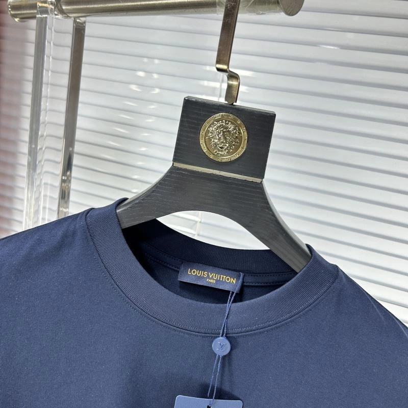 Inexpensive Louis Vuitton T-Shirts