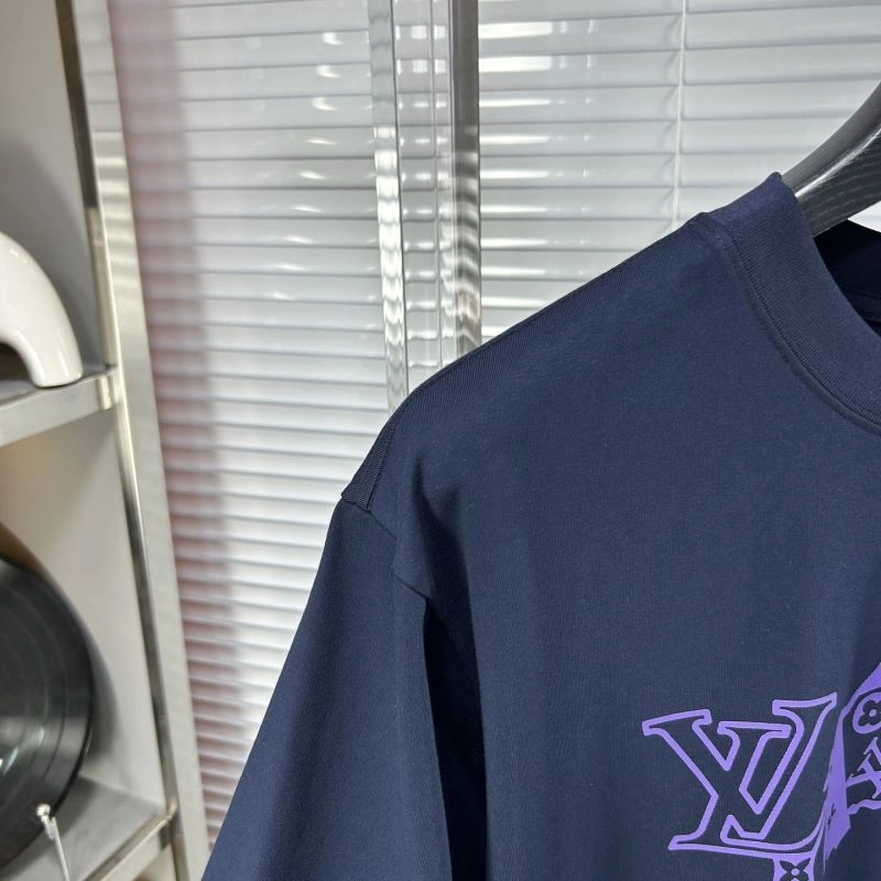 Inexpensive Louis Vuitton T-Shirts