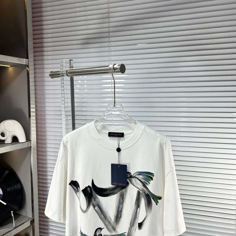 Genuine Louis Vuitton T-Shirts