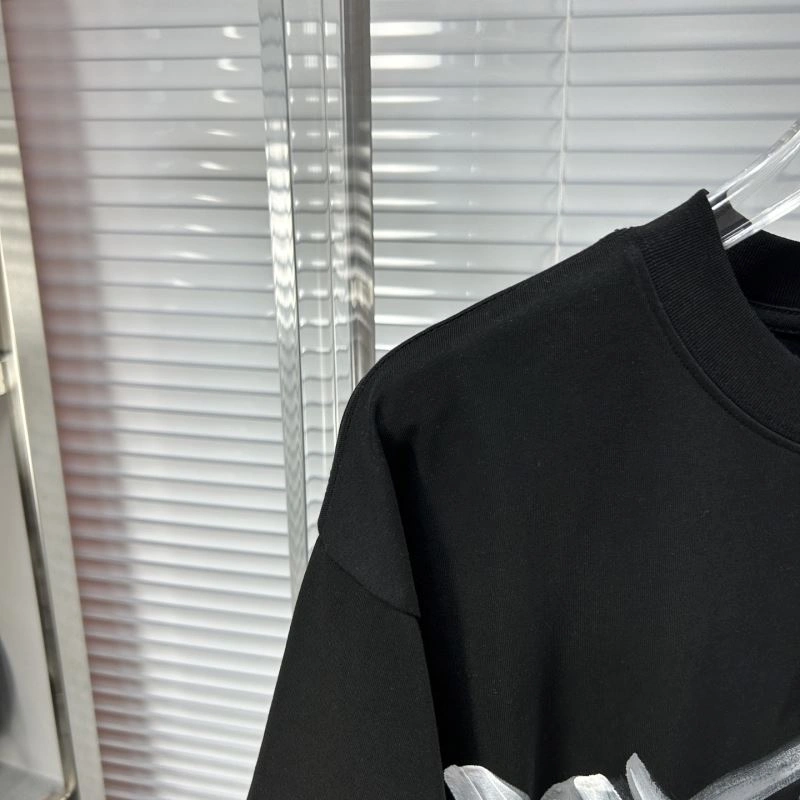 Official Louis Vuitton T-Shirts