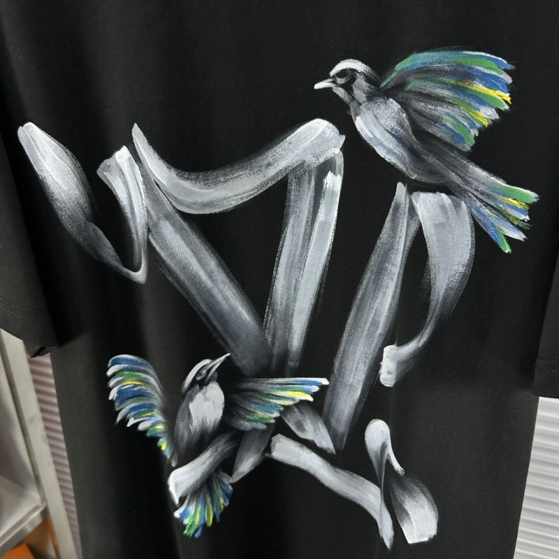 Official Louis Vuitton T-Shirts