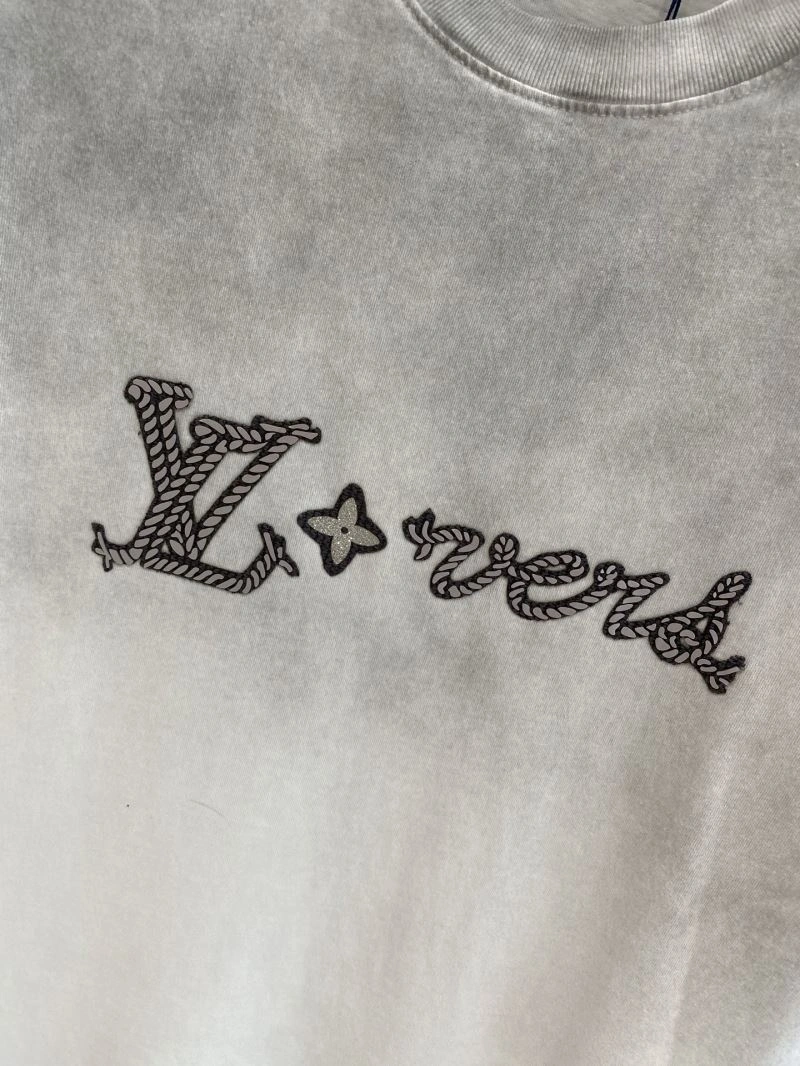 Top match Louis Vuitton T-Shirts