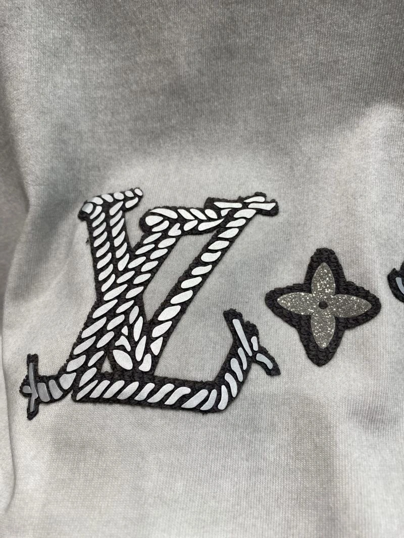 Top match Louis Vuitton T-Shirts