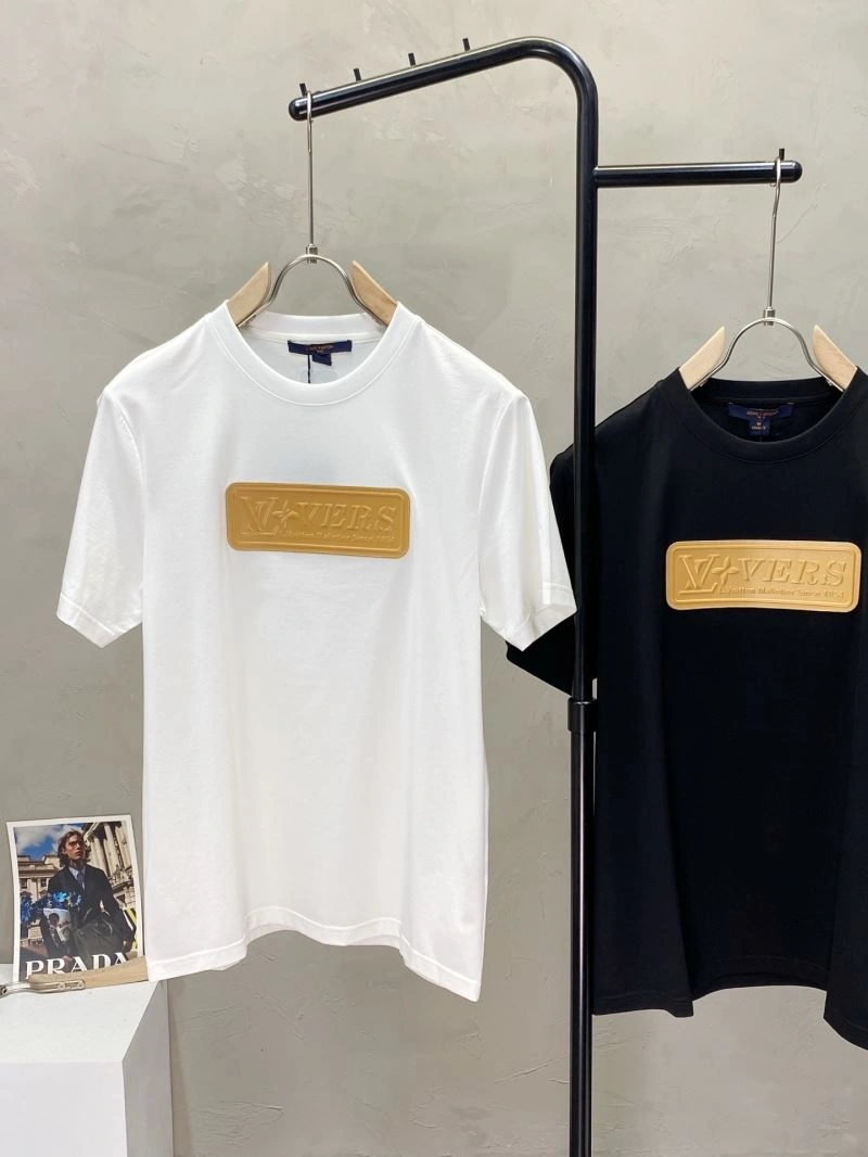 Mirror quality Louis Vuitton T-Shirts