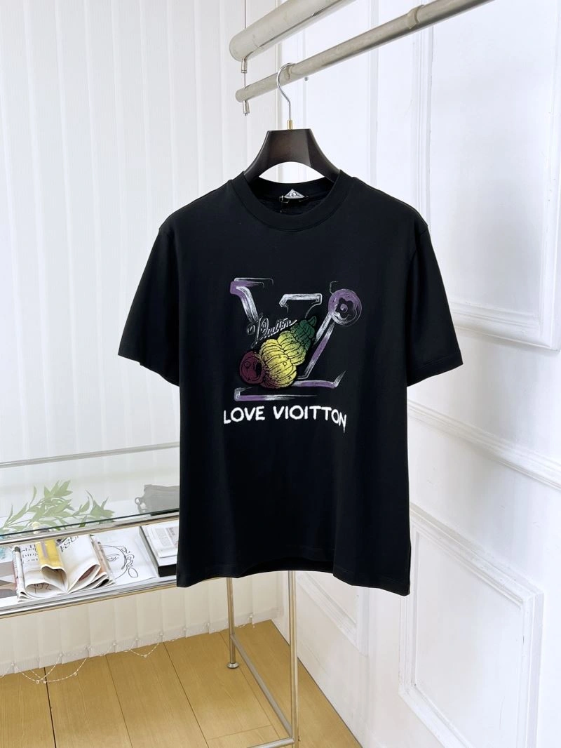 High accuracy Louis Vuitton T-Shirts