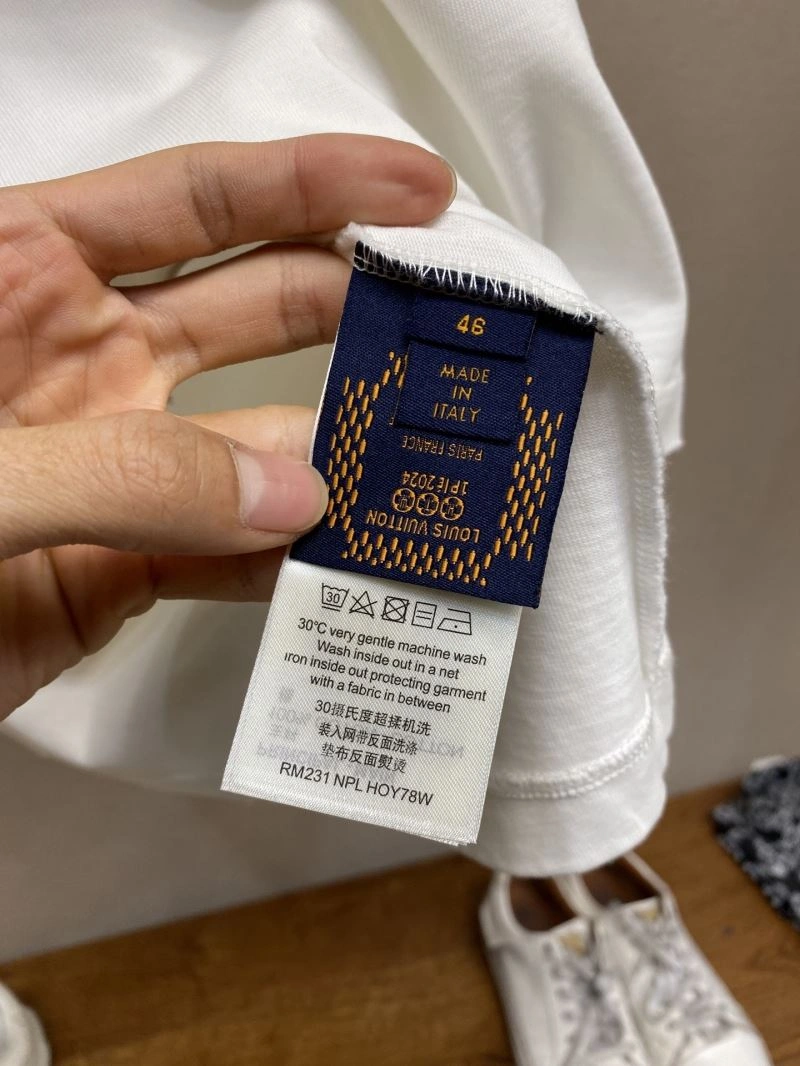 Brand-authenticated Louis Vuitton T-Shirts