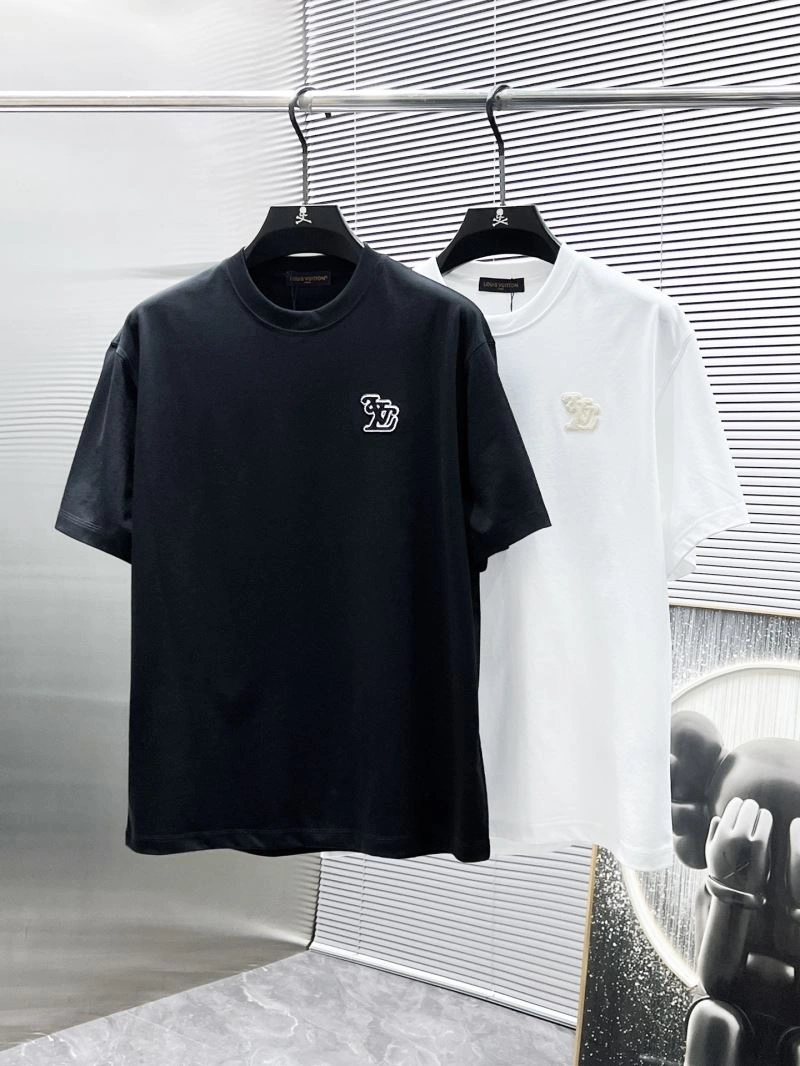 Low-cost Louis Vuitton T-Shirts
