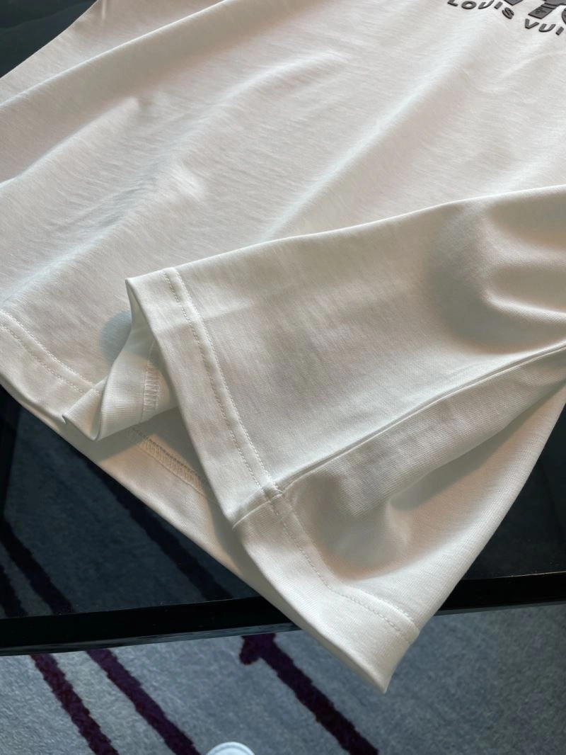 Cut-rate Louis Vuitton T-Shirts