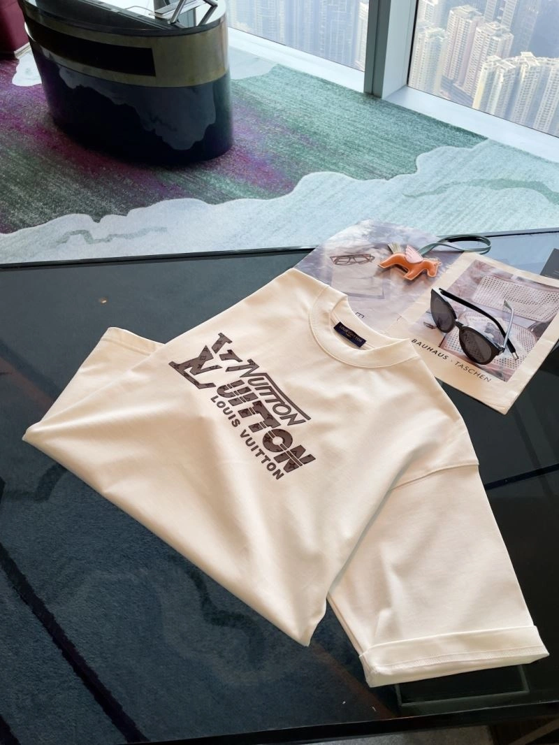 Cut-rate Louis Vuitton T-Shirts