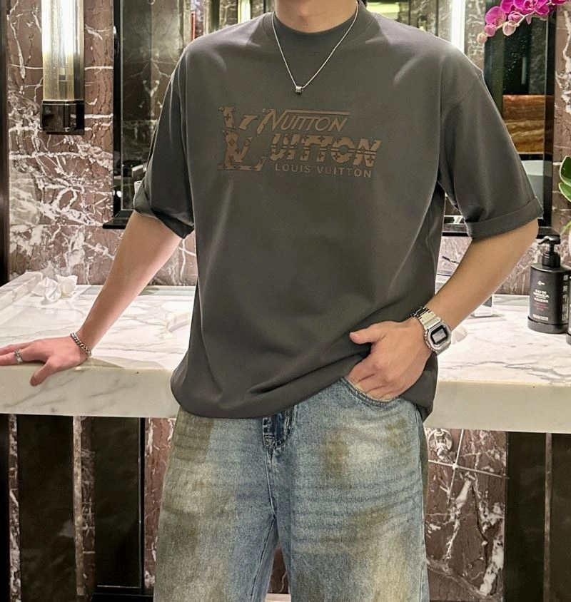 Reasonably priced Louis Vuitton T-Shirts
