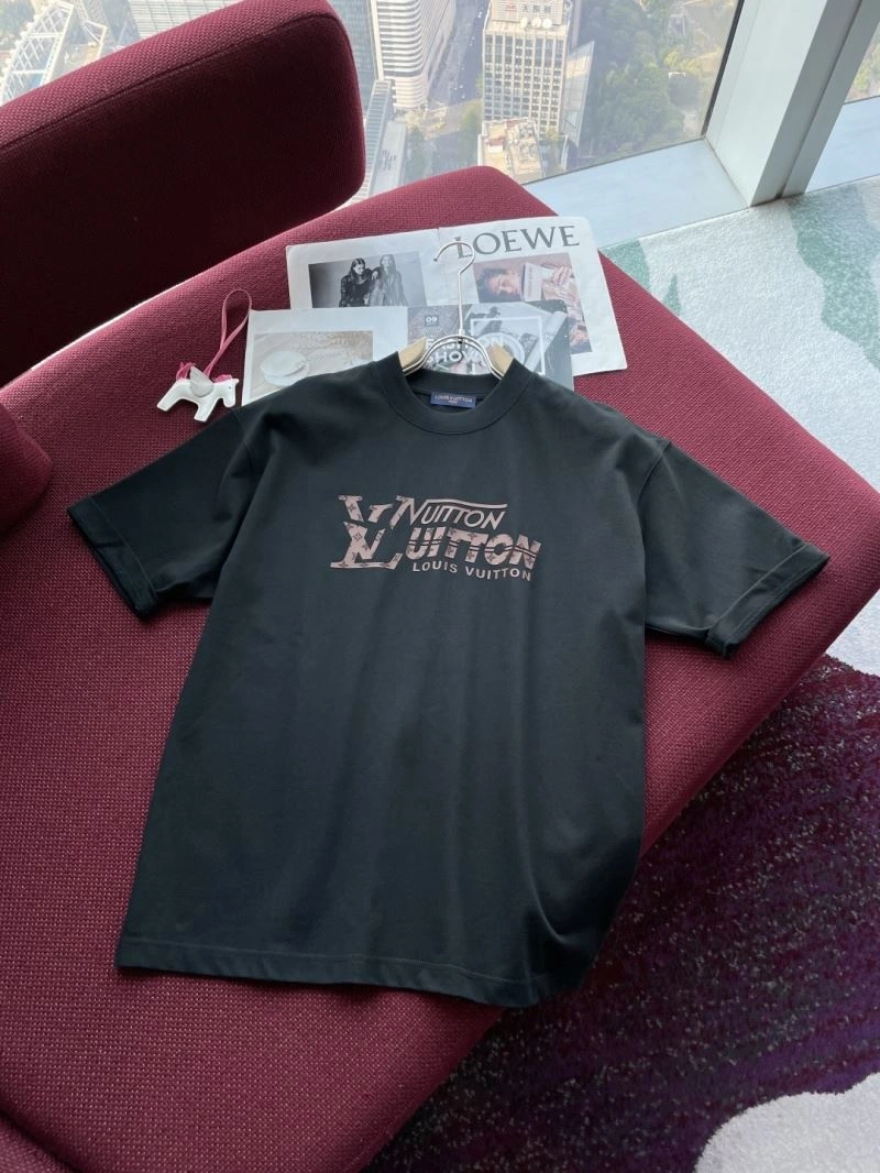 Exact replica Louis Vuitton T-Shirts