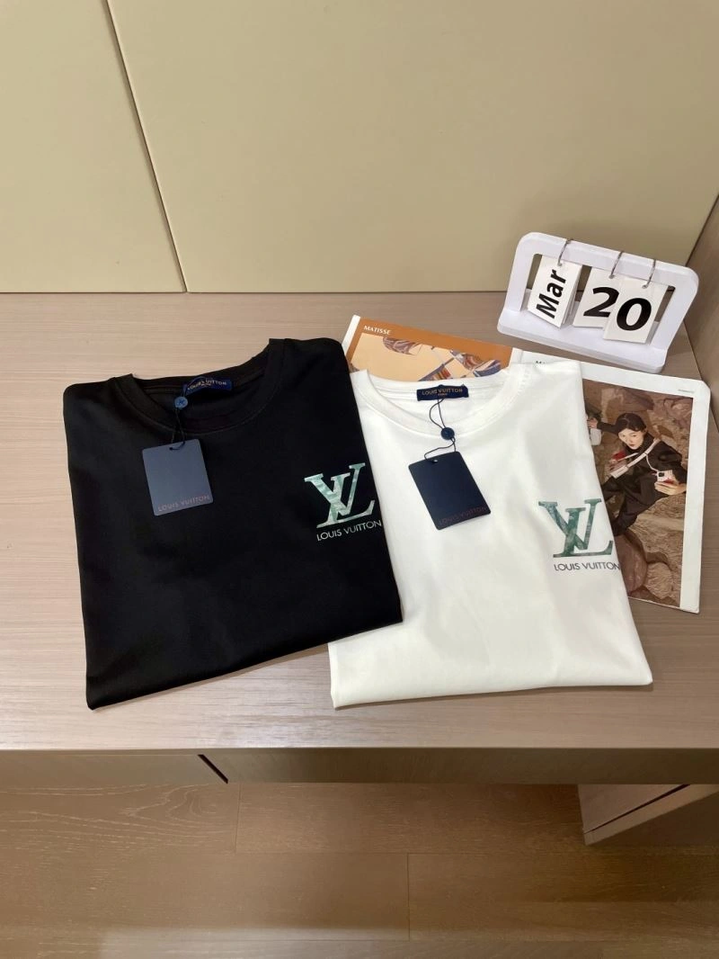 Bargain Louis Vuitton T-Shirts