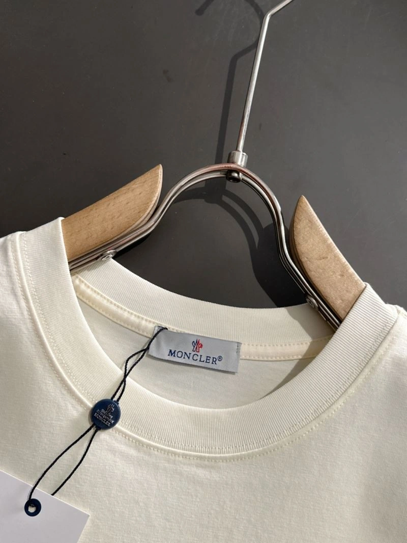Brand-authenticated Louis Vuitton T-Shirts