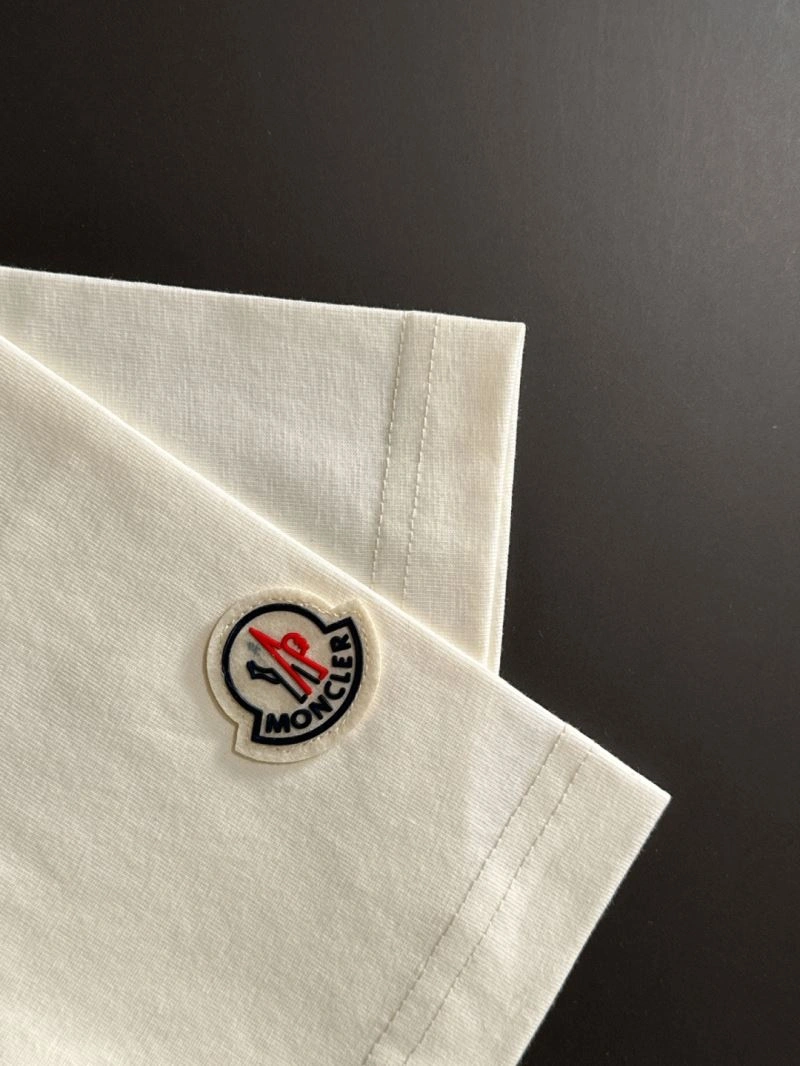 Brand-authenticated Louis Vuitton T-Shirts