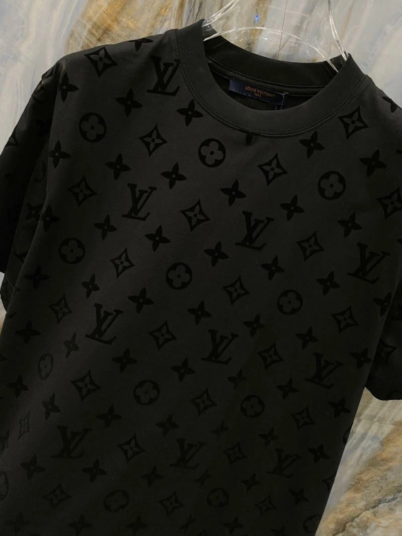 Economical Louis Vuitton T-Shirts