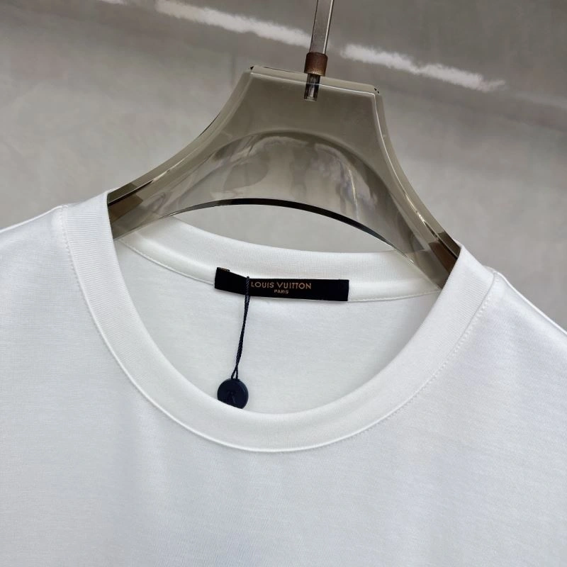 Perfect replica Louis Vuitton T-Shirts