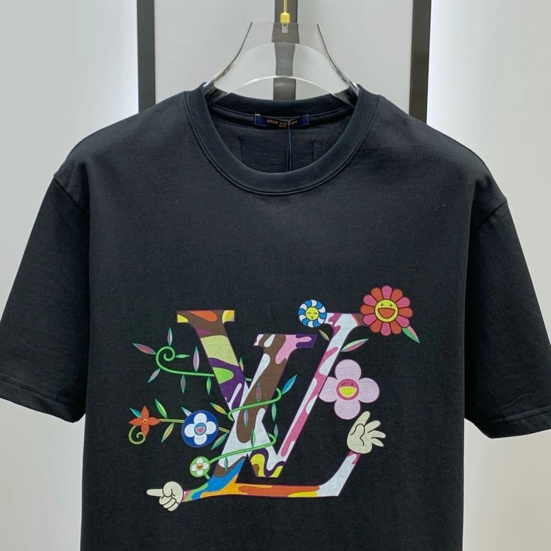 Bargain Louis Vuitton T-Shirts