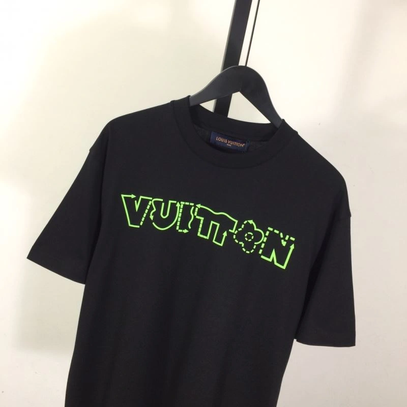 Indistinguishable Louis Vuitton T-Shirts
