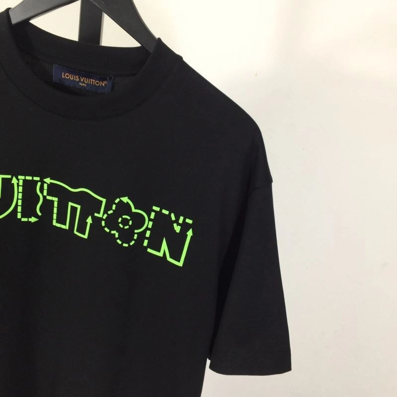 Indistinguishable Louis Vuitton T-Shirts