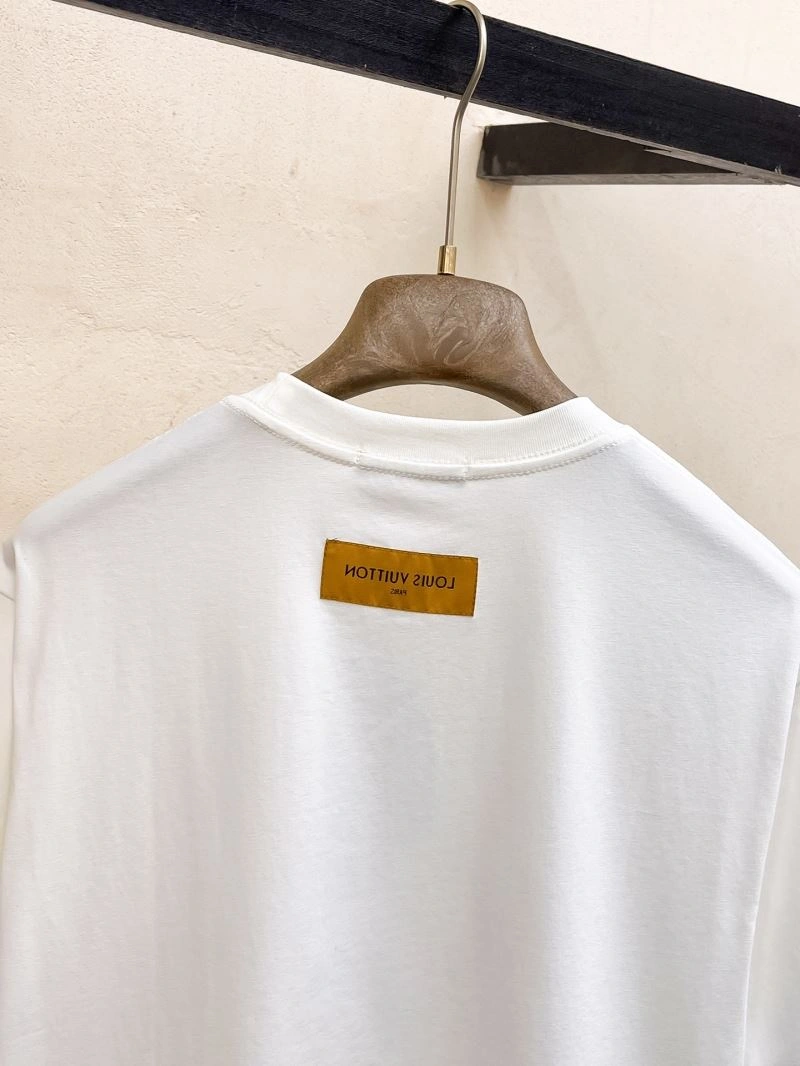 Precise copy Louis Vuitton T-Shirts