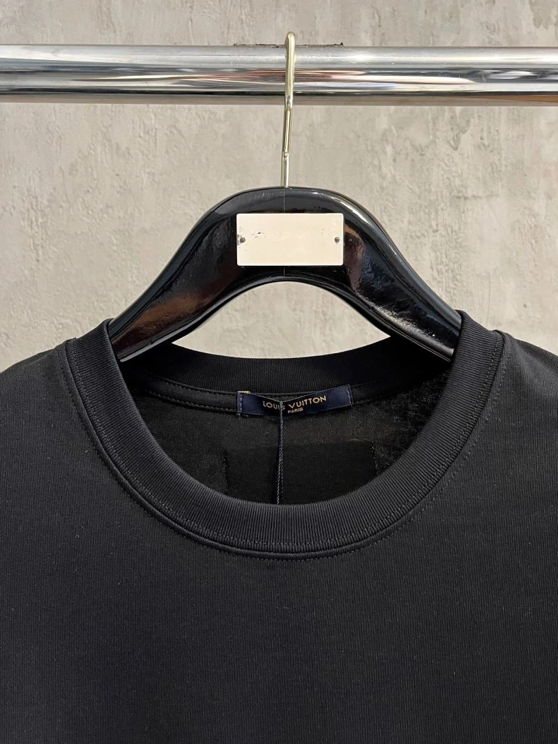 Bargain Louis Vuitton T-Shirts