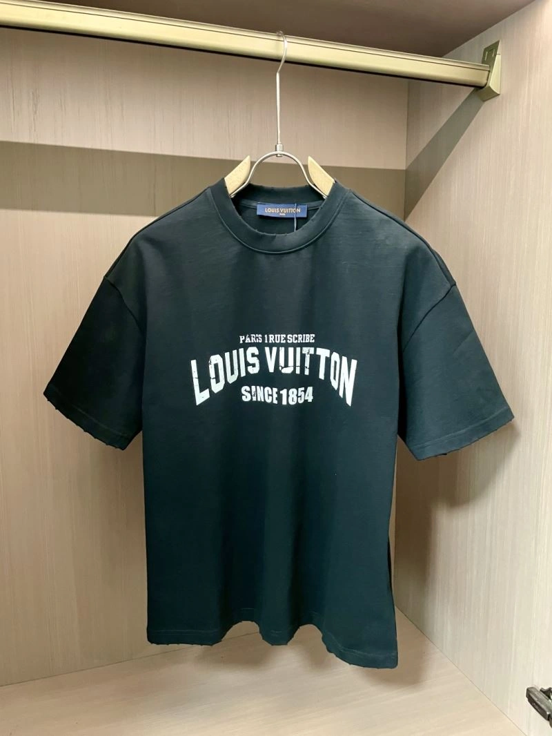 Reasonably priced Louis Vuitton T-Shirts