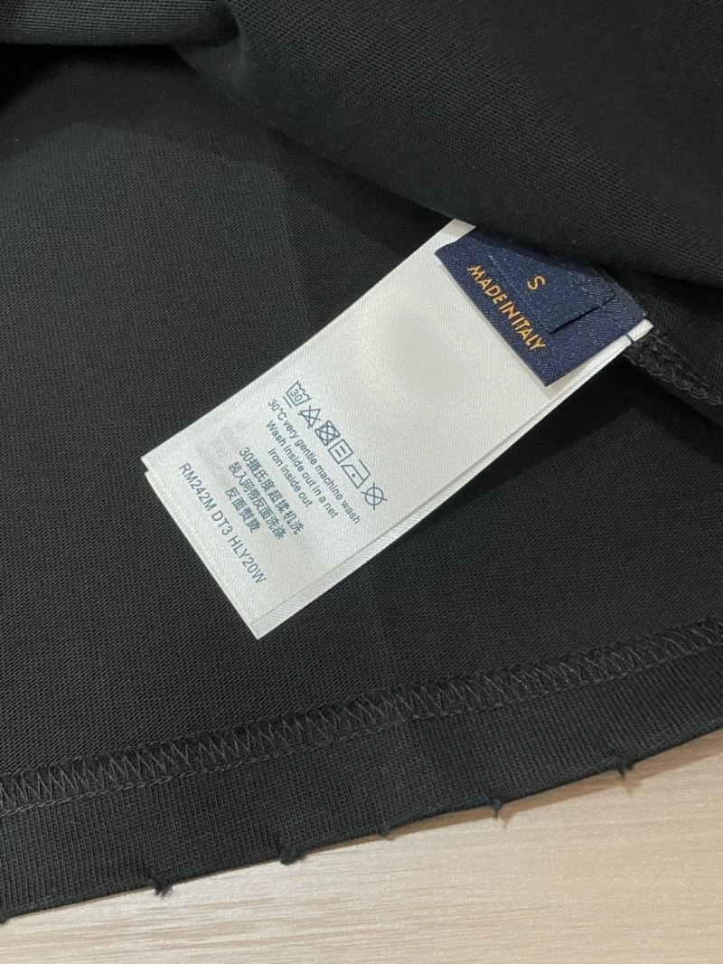Reasonably priced Louis Vuitton T-Shirts