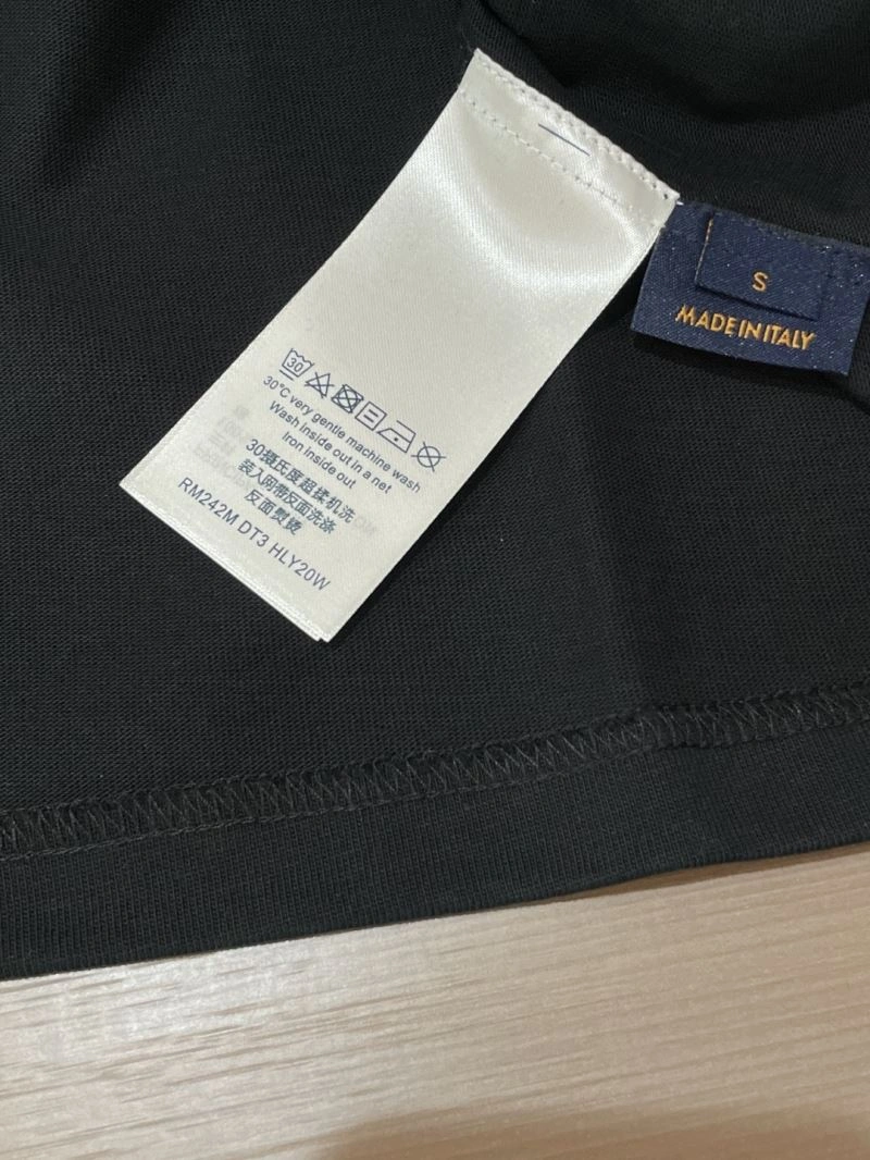 Discounted Louis Vuitton T-Shirts